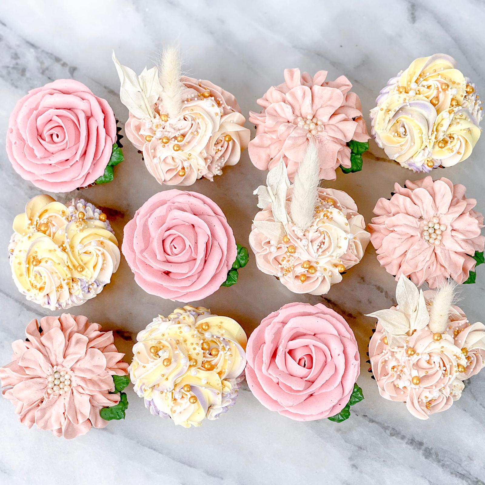 Flora cupcakes 🌸 • Creme Maison Bakery Singapore