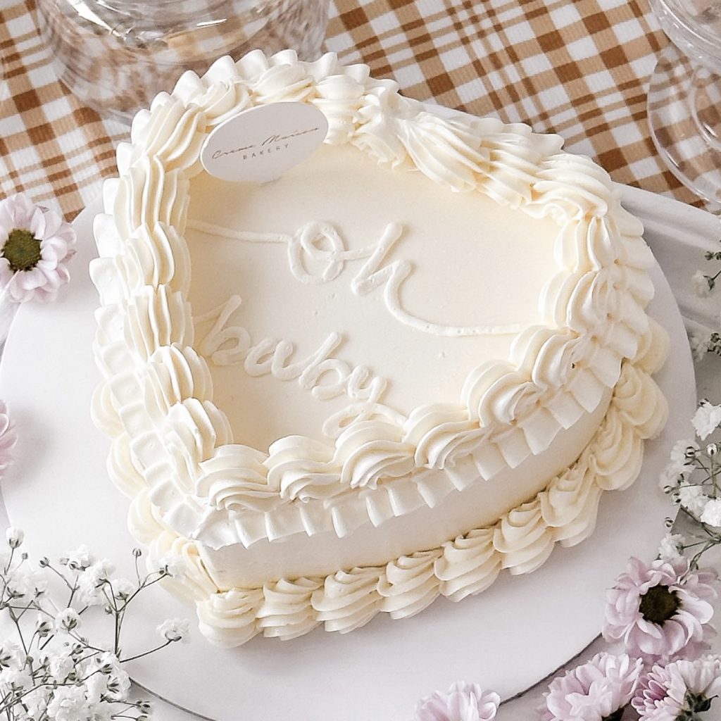 Ellis White Heart Gender Reveal Cake - Creme Maison Bakery